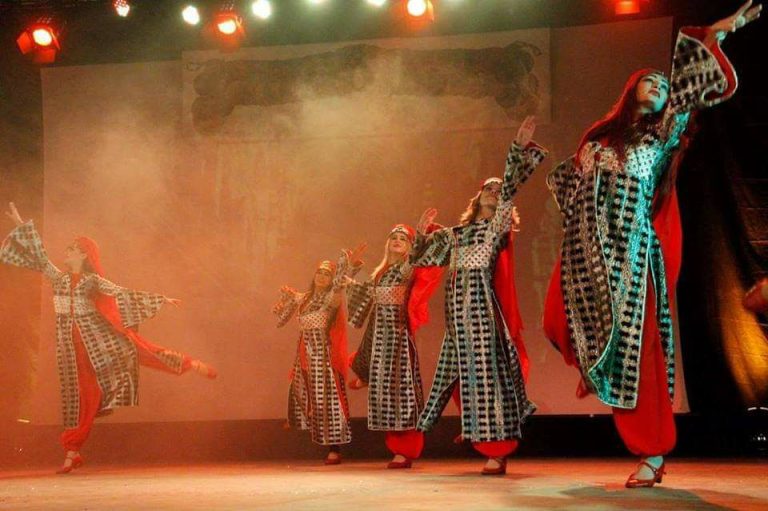 Danza Al-Samah, parte del patrimonio cultural inmaterial de Siria y uno ...